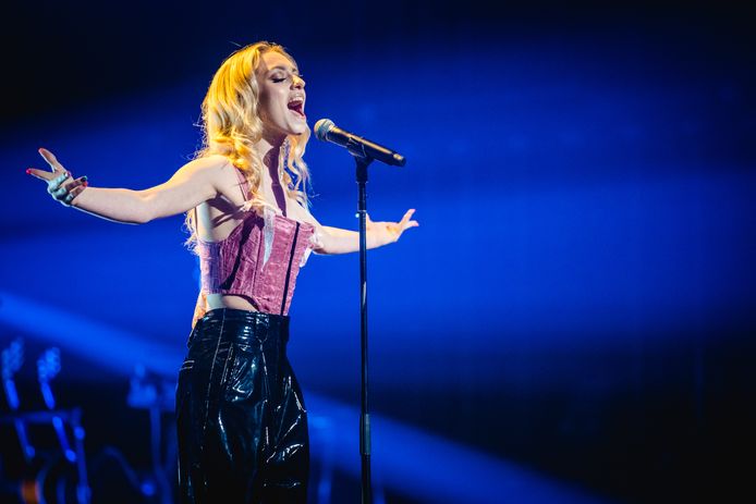 Camille geeft eerste voorsmaakje van 'Kleur’, de nieuwe 'Familie ...