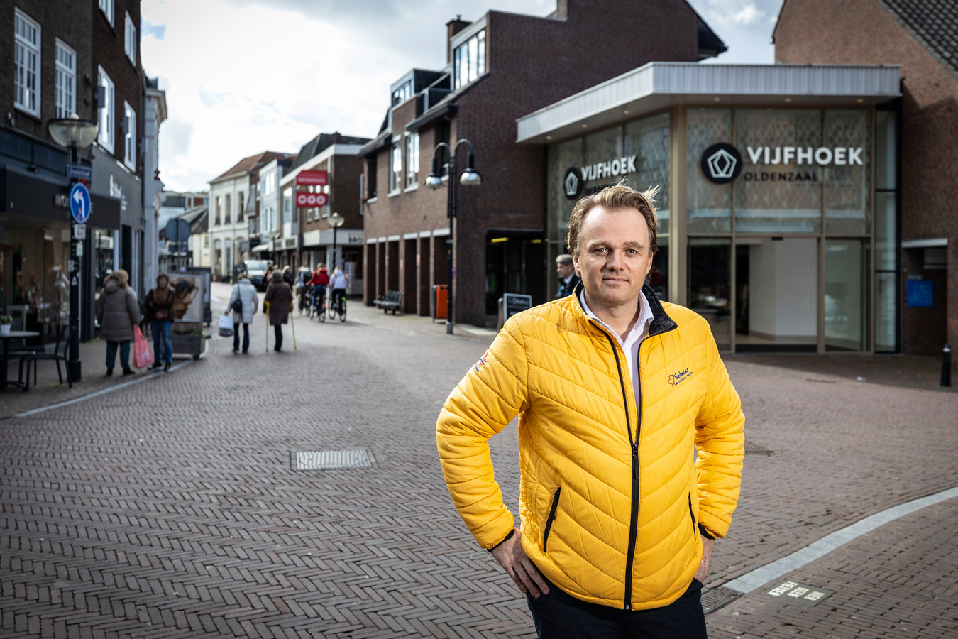 Niet meer in een kringetje ronddraaien, maar nu echt aan het werk met ...