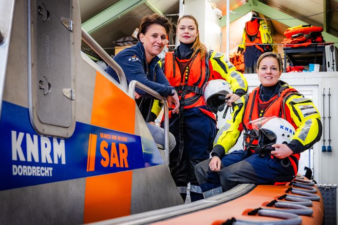 Deze KNRM-vrouwen redden mensen op het water: ‘We zijn moeder, werken ...