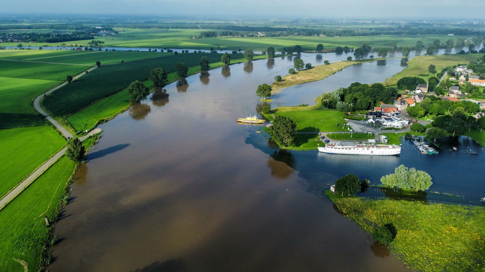 Oss bundelt krachten met buren aan de Maas voor meer toerisme langs de ...