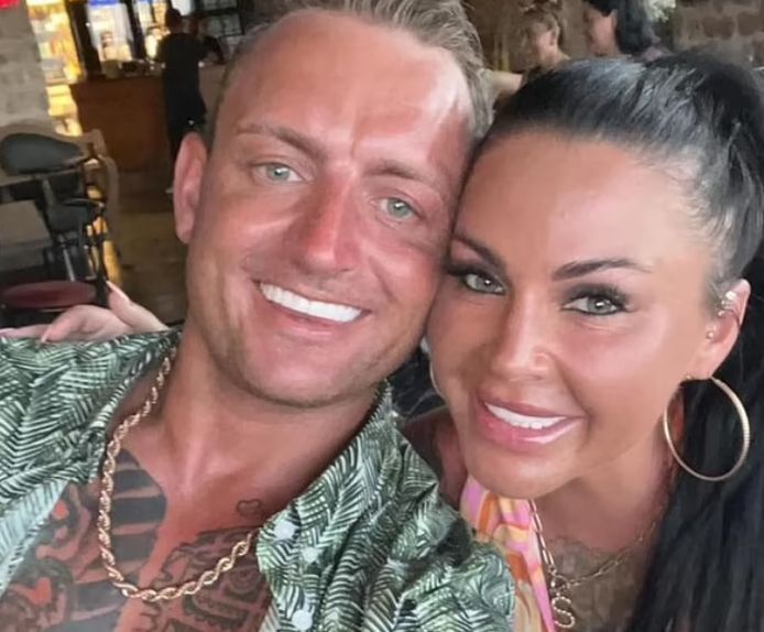 Discussie tussen zwangere moeder en stewardess loopt uit de hand: alle ...