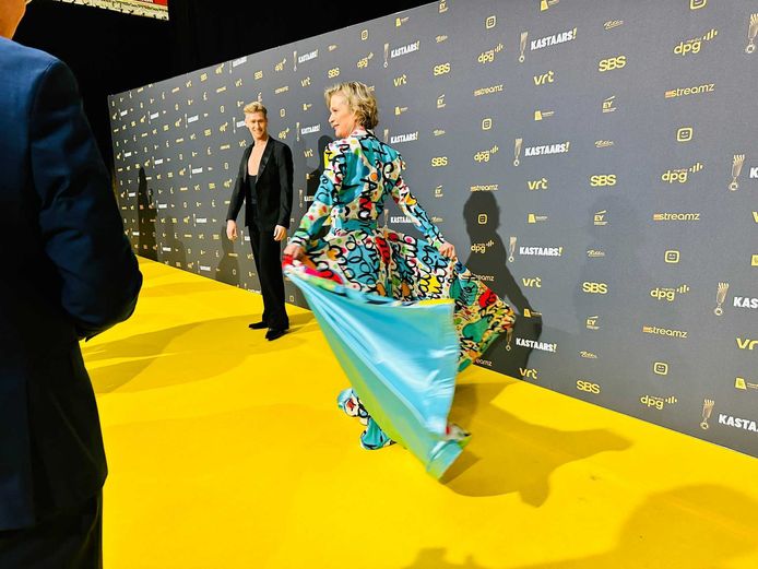 Lotte Vanwezemael stelt vriend Max voor en prinses Delphine schittert in bijzondere outfit: dit ...