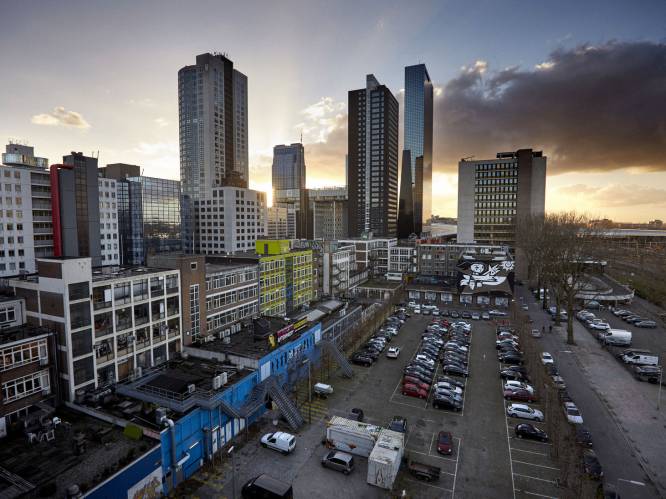 Hoe de verbannen Luc Smits alsnog aan de touwtjes trekt in het ...