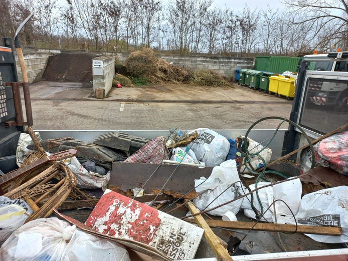 Leuvense verenigingen verzamelen bijna 2.000 kilogram zwerfvuil tijdens ...