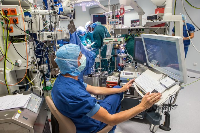 Hartpatiënten bezorgd na nieuws over Isala: ‘Stel dat mijn hartklep wél ...