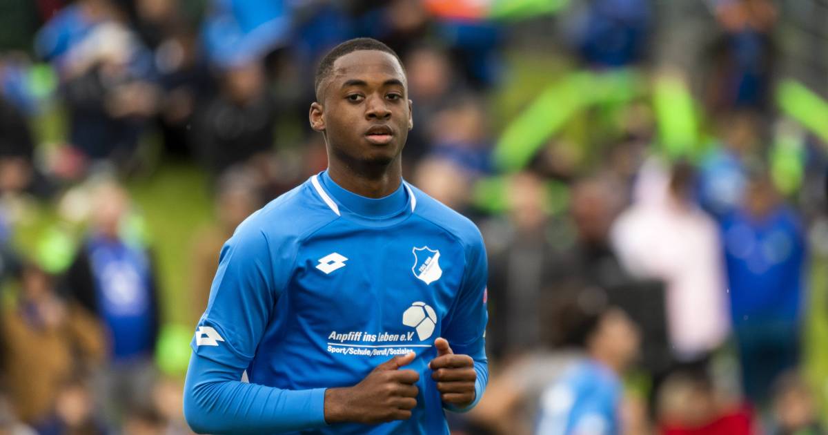 Neef Winston Bogarde maakt Europees debuut | Europees Voetbal | AD.nl