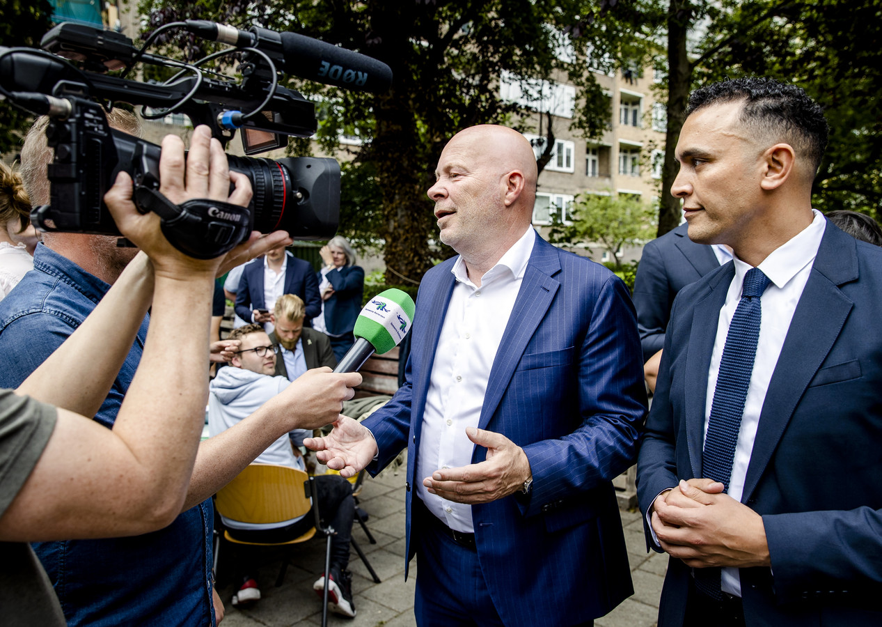 Eén stad? Sorry, Leefbaar en Denk hebben het even te druk met zichzelf ...