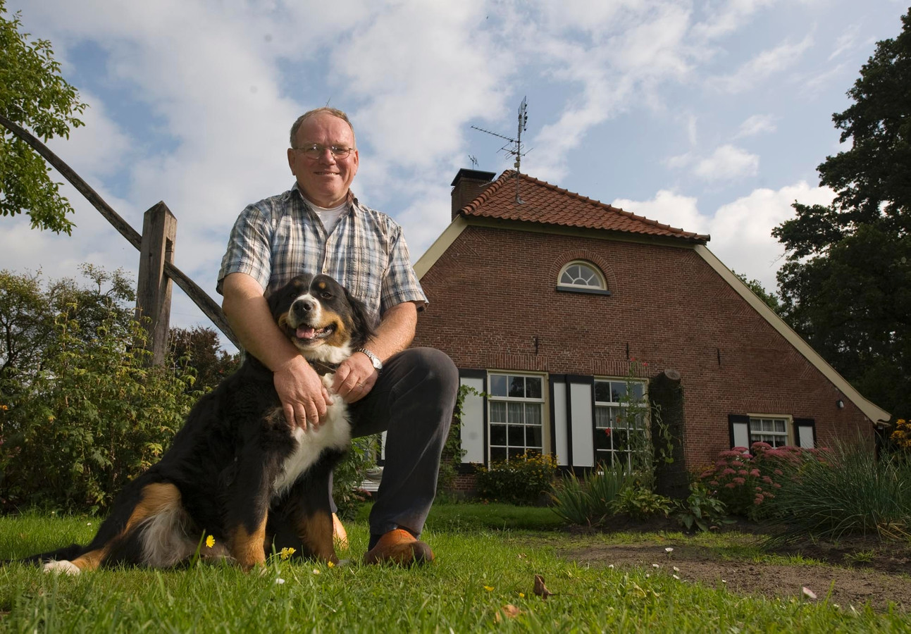 CDA-voorman Hengelo beticht van illegaal bouwen | Foto | AD.nl