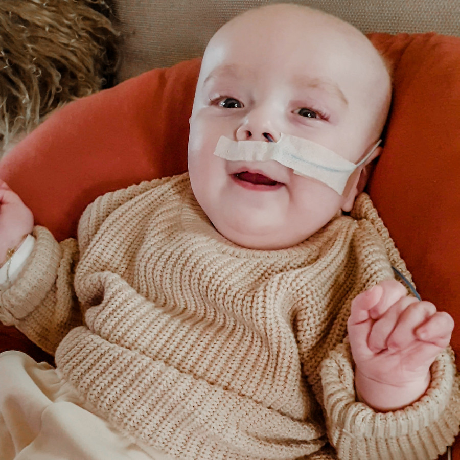 Eén jaar na het overlijden van baby William verwachten zijn ouders een ...