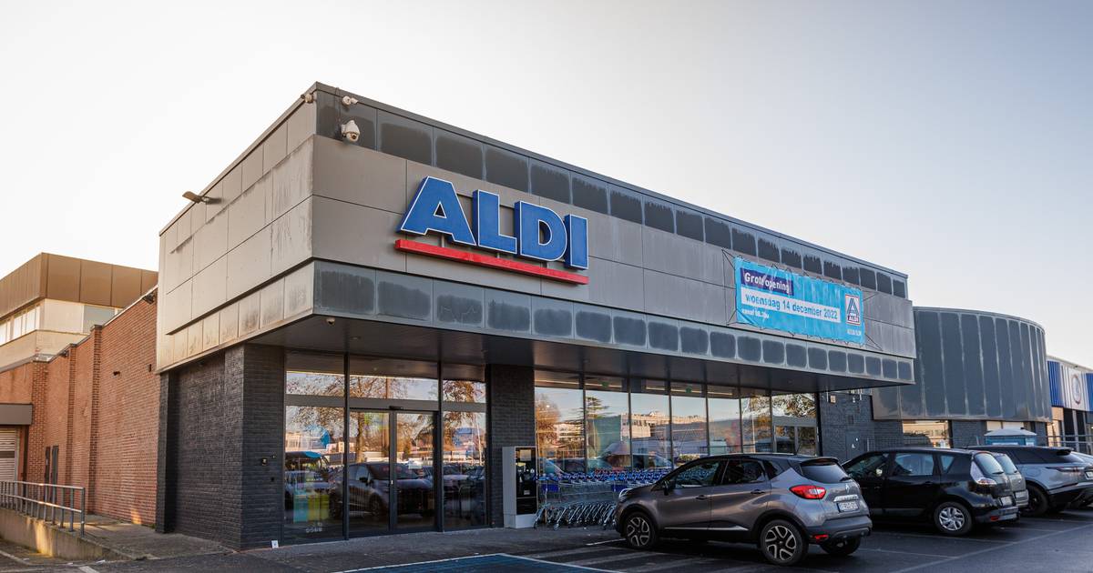 Uitgebreide ALDI-winkel in Kapiteintjesstraat gaat open: “De nieuwe winkel is bijna de helft ...