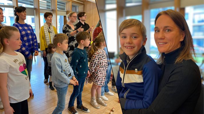 REPORTAGE. In deze Kunstacademie volgen kinderen muziekles mét hun ...