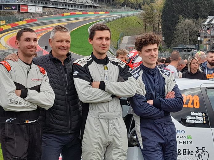 Zetten Lancelot en Maxime Alsteens (Steen Racing) de kroon op het werk ...