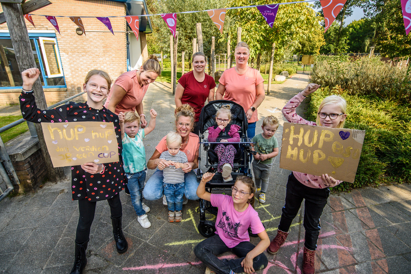 Zeldzame diagnose zet leven van Lexie (3) en haar gezin op z'n kop ...