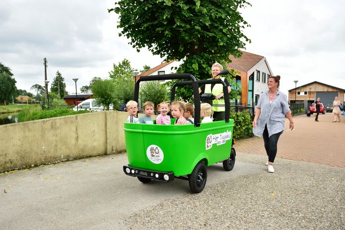 ‘Stint’ terug op straat: ‘We hebben vertrouwen in de BSO Bus’ | Alphen ...