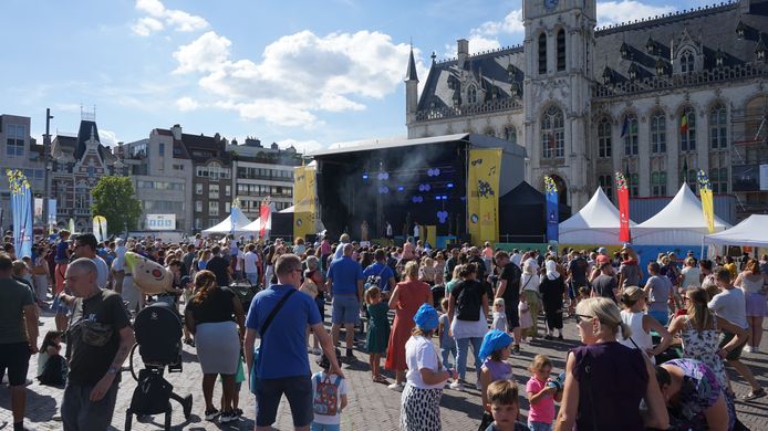 Uitstel is geen afstel: Ketnet Zomertour sluit vakantie af met festival ...