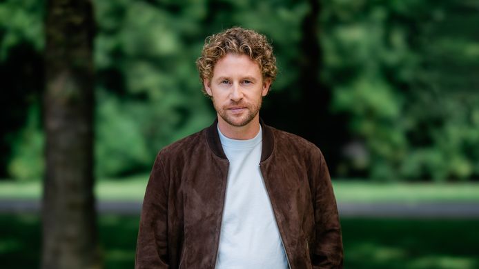 Ewout Genemans gaat voor serie naar afkickkliniek Zuid-Afrika | Show ...