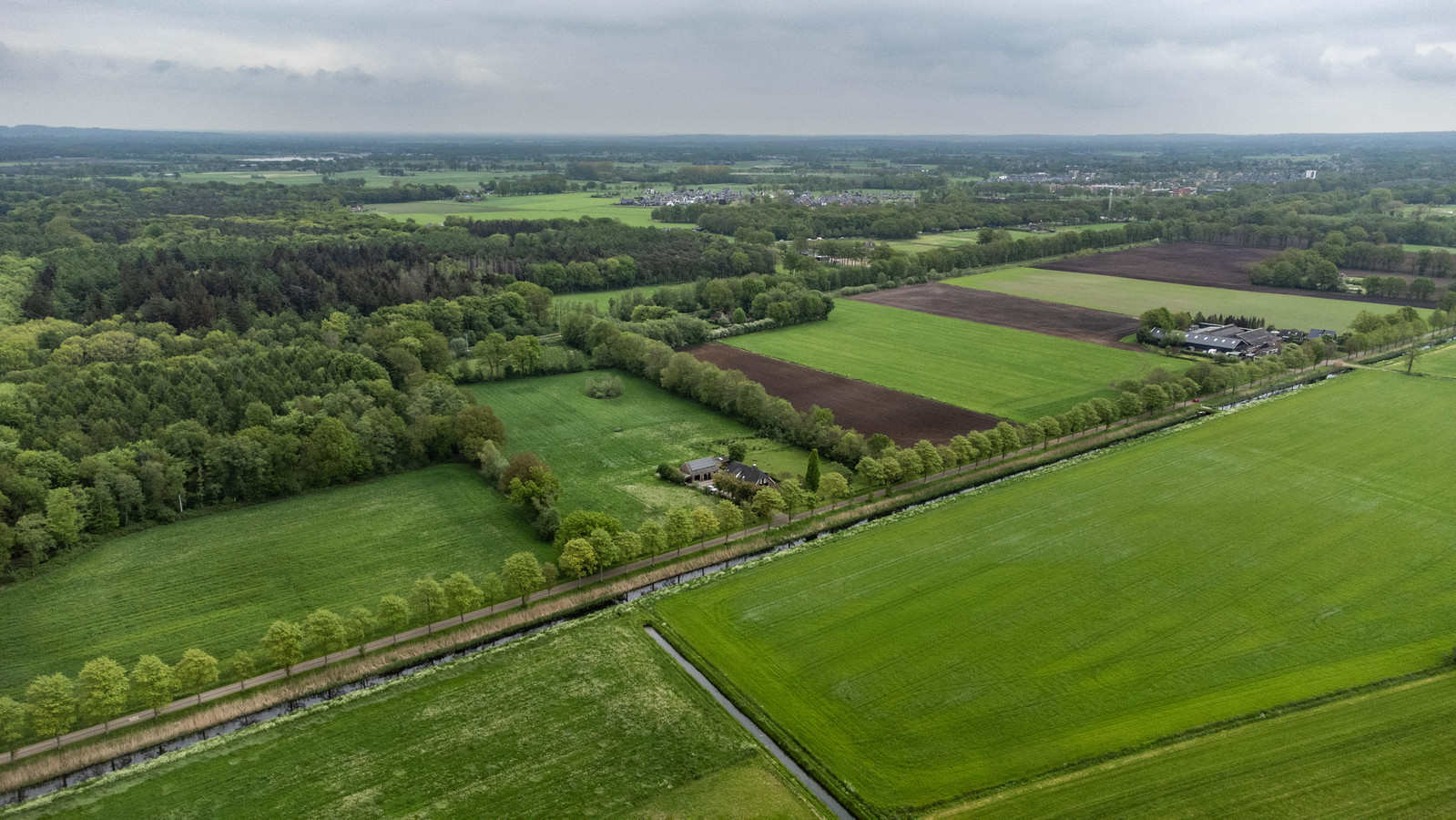 Grootste zonnepark van Raalte in aantocht vlak bij Kruispunt Bos ...