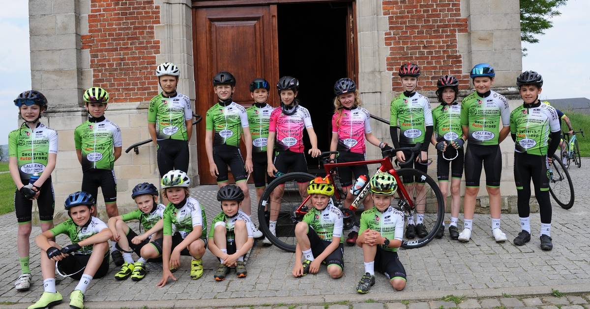 Muurchallenge Onder Ons Parike: 18 miniemen rijden 162 keer Muur van ...