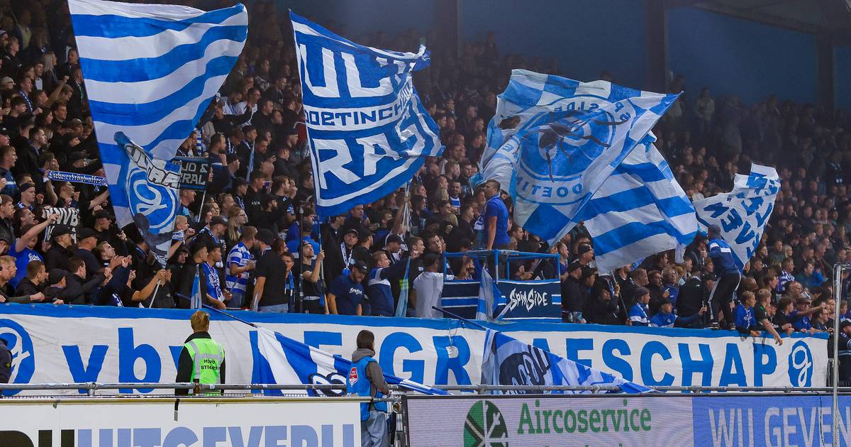 Vechtpartij tussen eigen fans ontsiert toch al pijnlijke avond van De Graafschap: ‘Iedereen mot ...