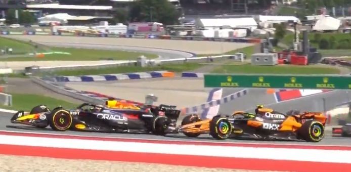 Sensatie in Oostenrijk: Verstappen én Norris lopen overwinning mis na botsing, Russell lachende ...