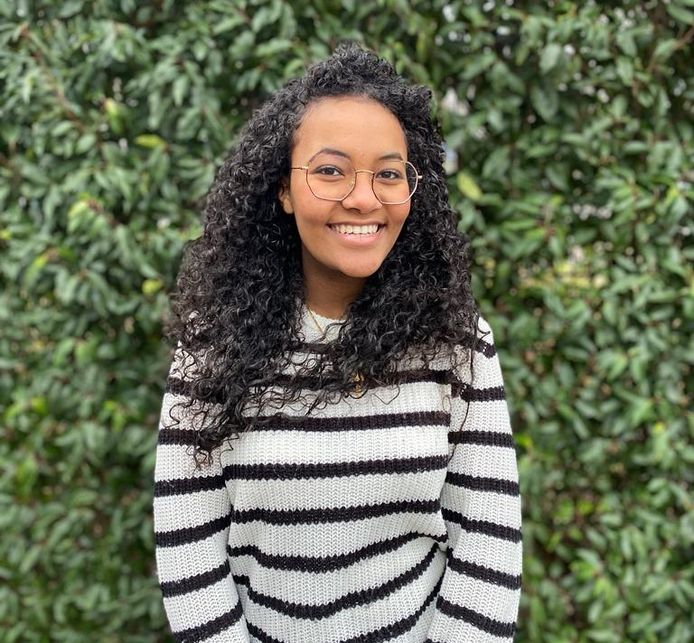 Melat (18) speelt in een christelijke musicalgroep: ‘Superleuk om te ...