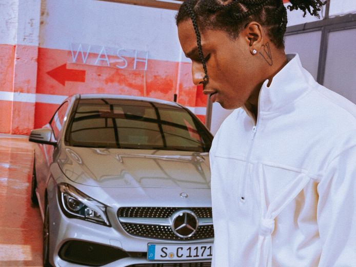 Rappers rappen het liefst over Mercedes-Benz | Auto | AD.nl