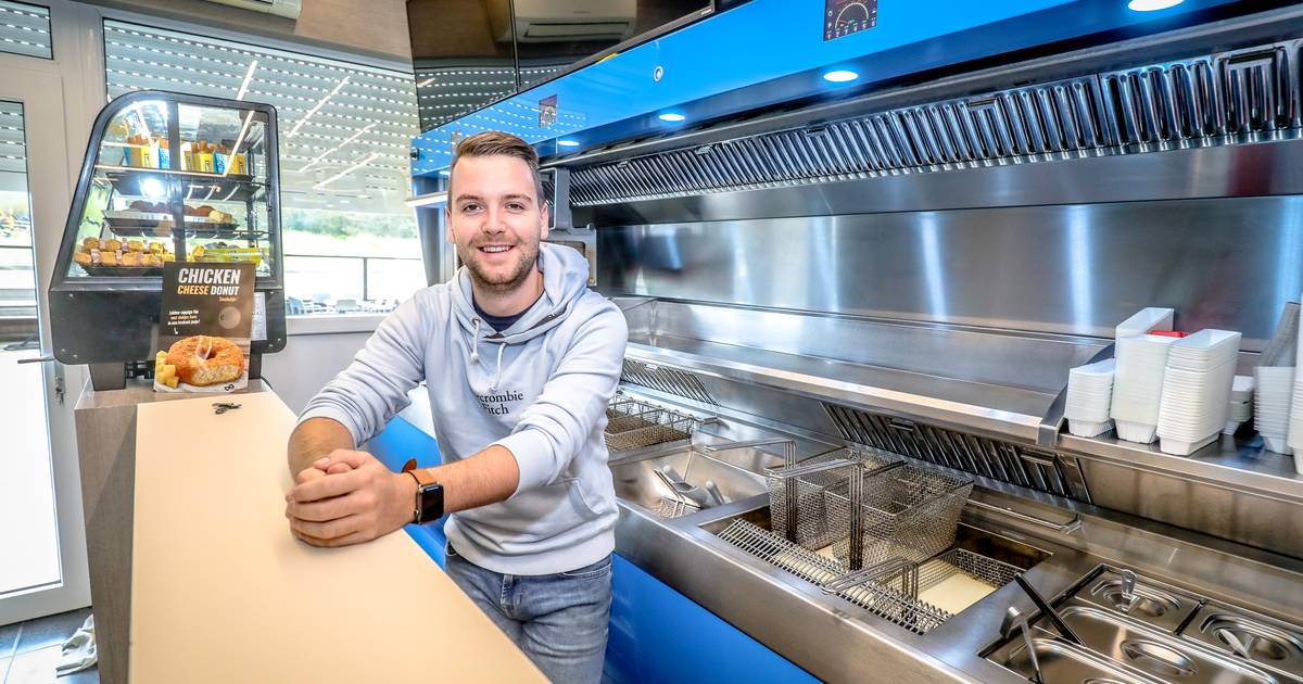 Frituur Capri heeft met Gianni (25) nieuwe uitbater: “De zaak bestaat ...