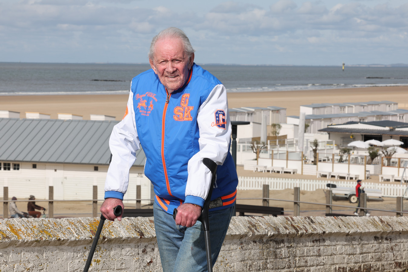 “Ik ben bang dat ze dat been gaan moeten afzetten”: op z’n 85ste kan ...