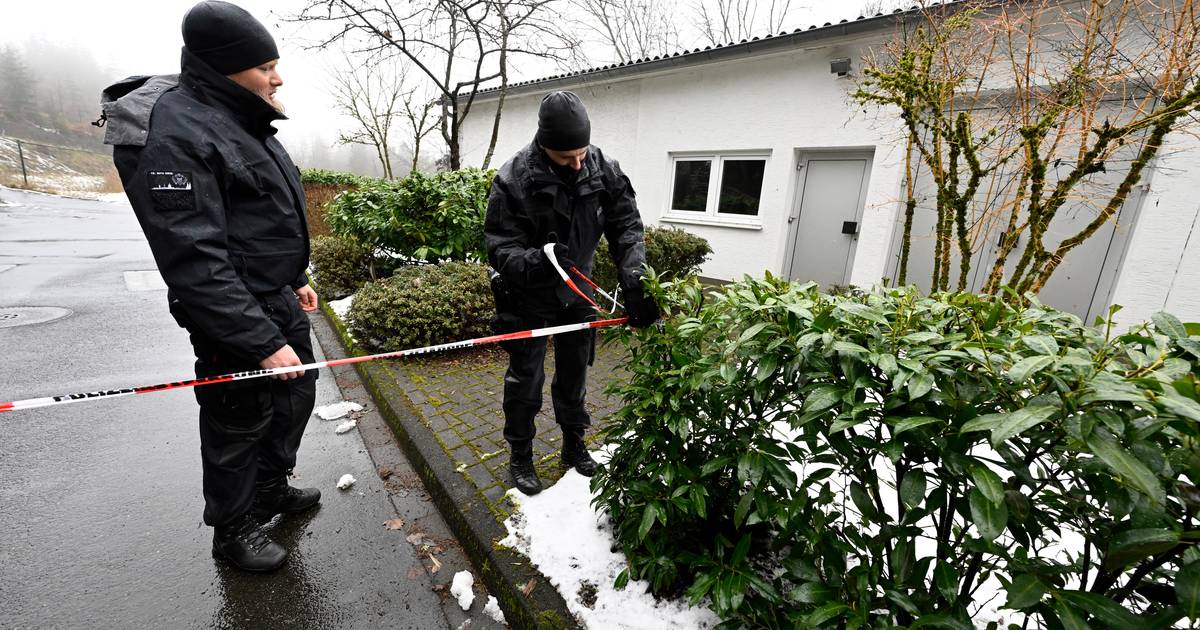 Poolse man leefde 13 jaar met gemummificeerd lichaam van overleden ...