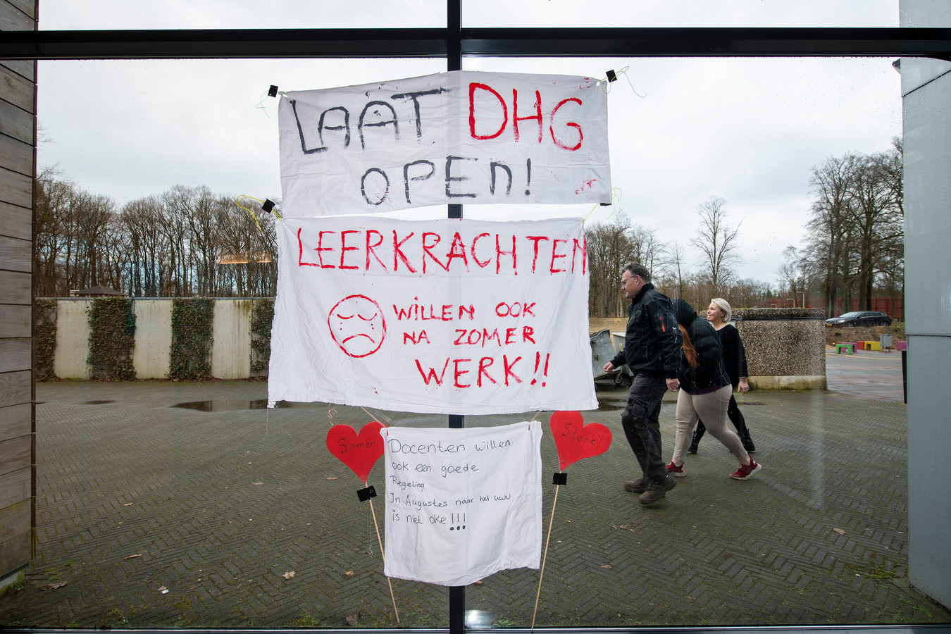 Onderwijspersoneel en ouders Hoenderloo Groep furieus op Pluryn ...