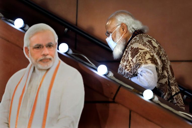 Indiase premier Modi ontslaat 12 ministers na rampzalige corona-aanpak