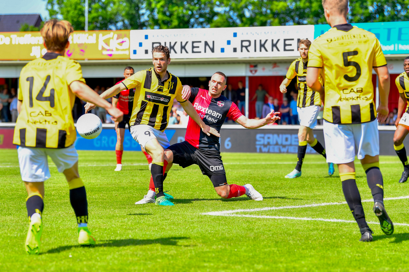 Kaarten voor wedstrijd De Treffers – Lyon in voorverkoop op ...