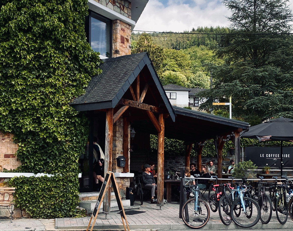 Langs het water in Frankrijk of door de Nederlandse bossen: op deze 11 ...