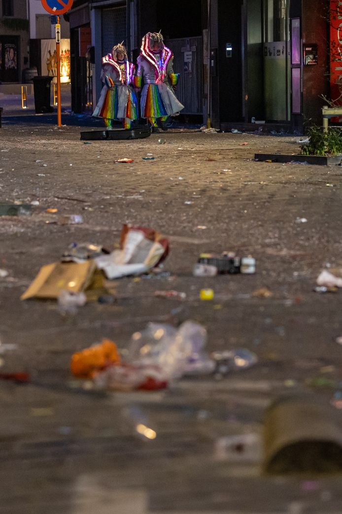 Meer carnavalisten, maar minder afval: “Kuisploegen zamelen 70 ton ...