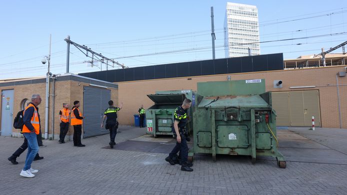 Verbazing bij NS-personeel: man die donderdag werd gevonden in ...