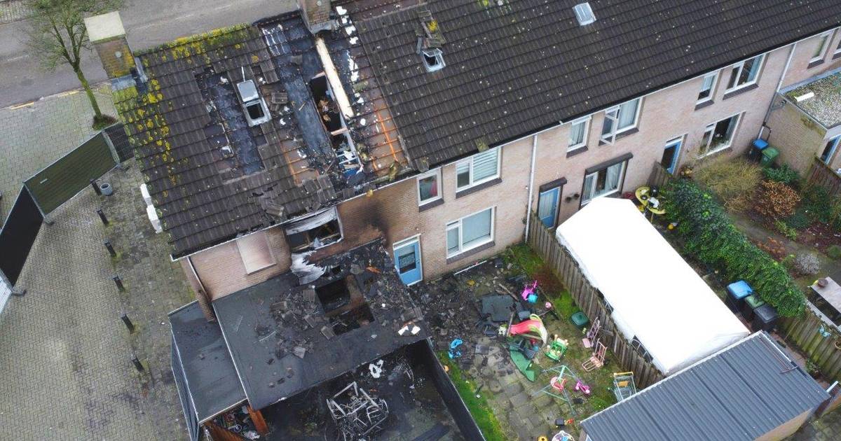 Woningen in Den Bosch onbewoonbaar na grote brand, politie bewaakt pand ...