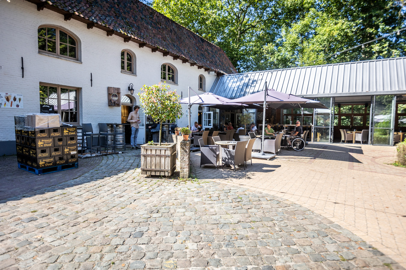 DE CONCIËRGE VAN... brouwerij Ter Dolen in Helchteren: “Of hier geheime ...