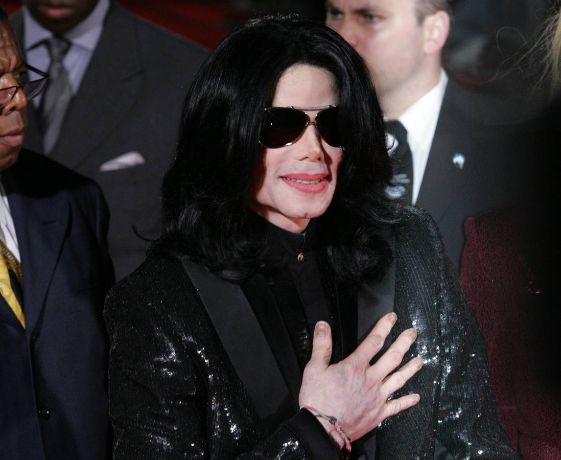 Michael Jackson krijgt postuum zaak over misbruik aan zijn broek ...
