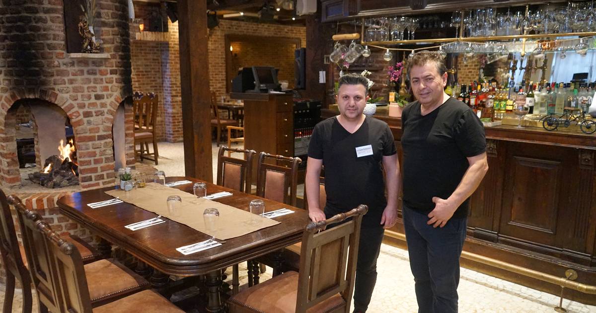 Schoonbroers openen samen eerste Turks/Grieks restaurant in Beveren ...
