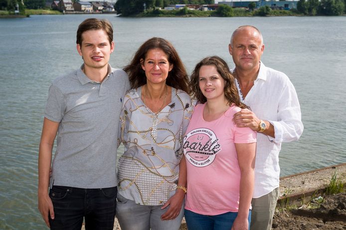 Groeispurt familiebedrijf Boogers: er is leven na voetbal | Dordrecht ...