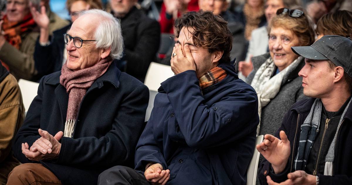 Geraffineerde kunst levert schilder Nazif Lopulissa de Wolvecampprijs ...