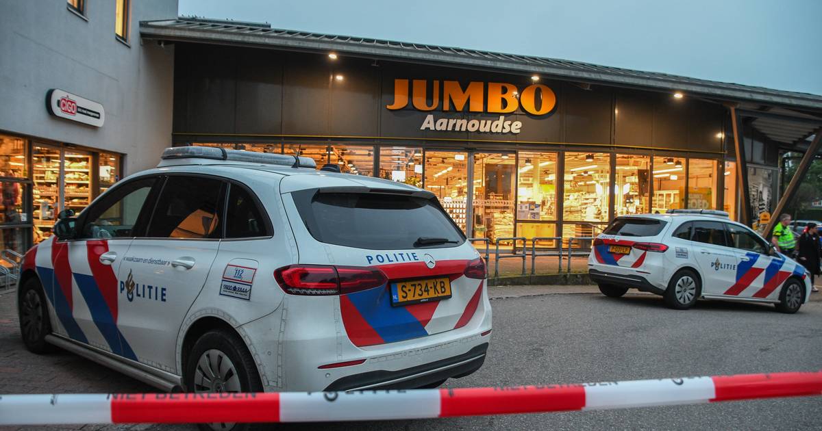 Politie: tieners overvallen Jumbo in Montfoort en bedreigen ...