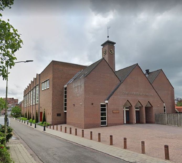 Meer dan 30 bezoekers per dienst verwacht in kerken Staphorst en ...