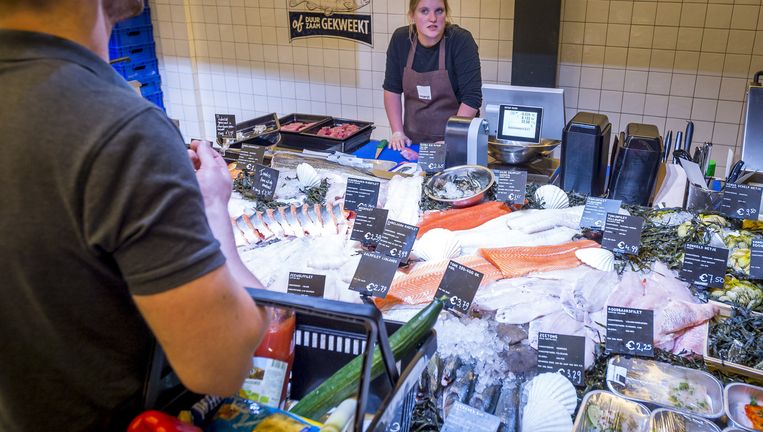 Nieuw advies Gezondheidsraad: handje noten per dag, één keer per week vis