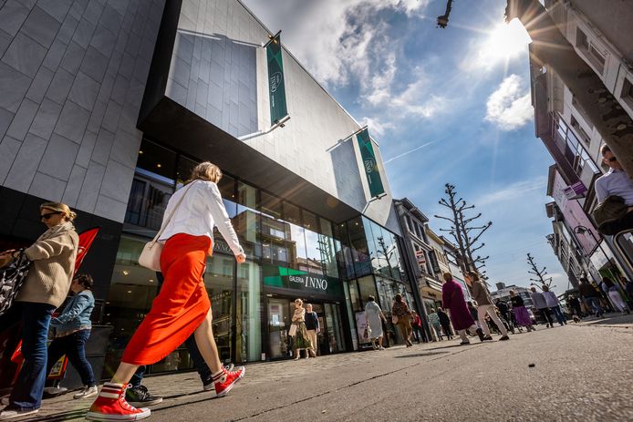 De INNO in de Koning Albertstraat staat te koop: "Het merk heeft geen ...