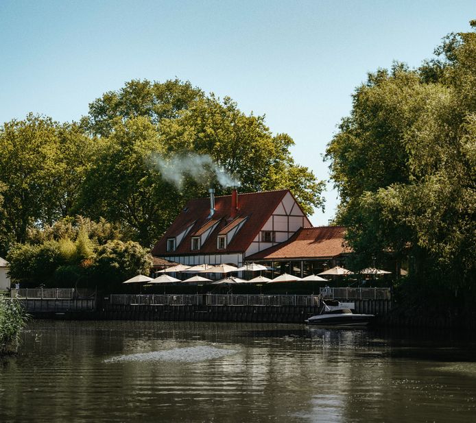 Eten aan het water: op deze 76 adresjes in Vlaanderen geniet je van ...