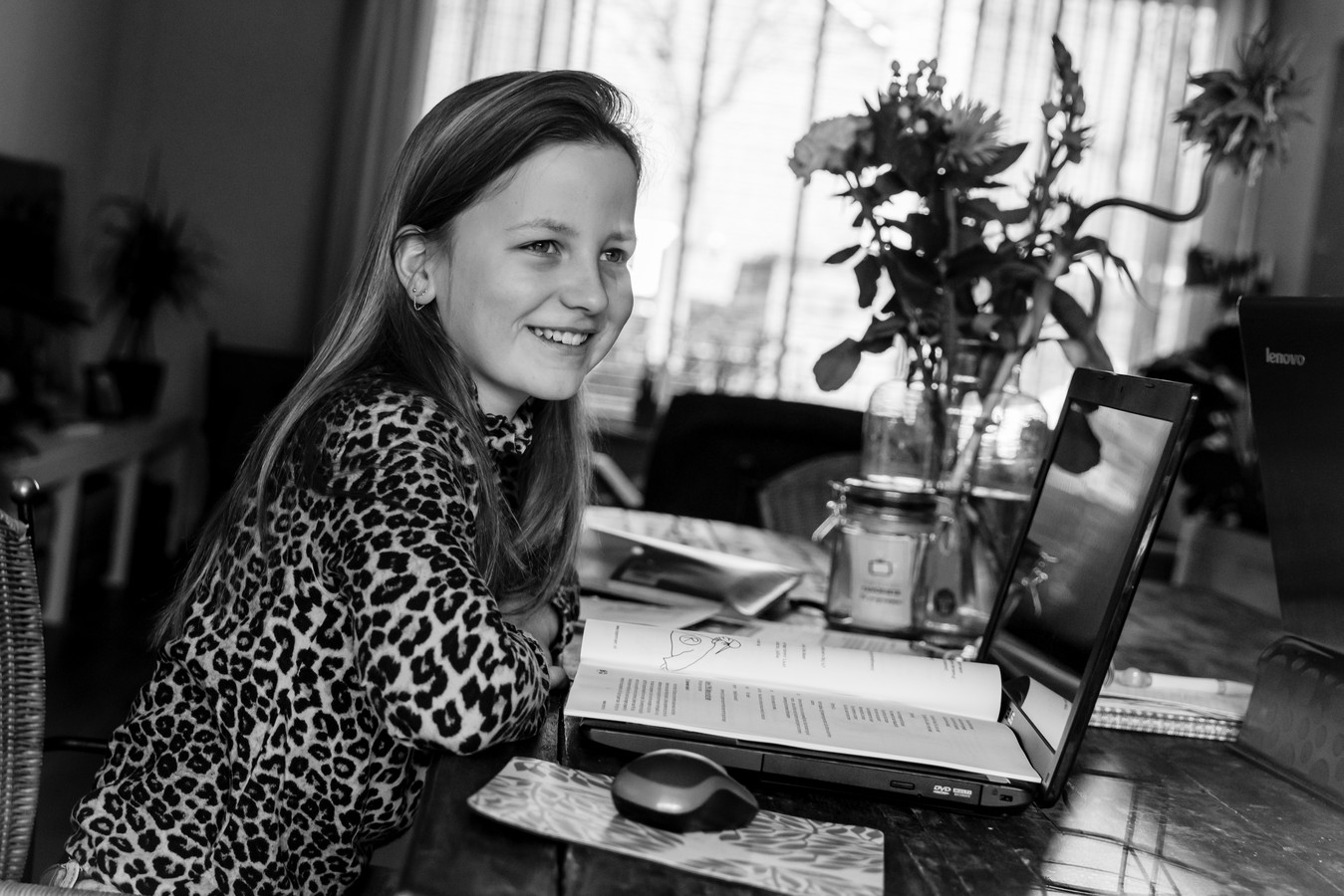 Binnenkijken in coronatijd: ‘Doordat er glas tussen zit, zijn mensen ...