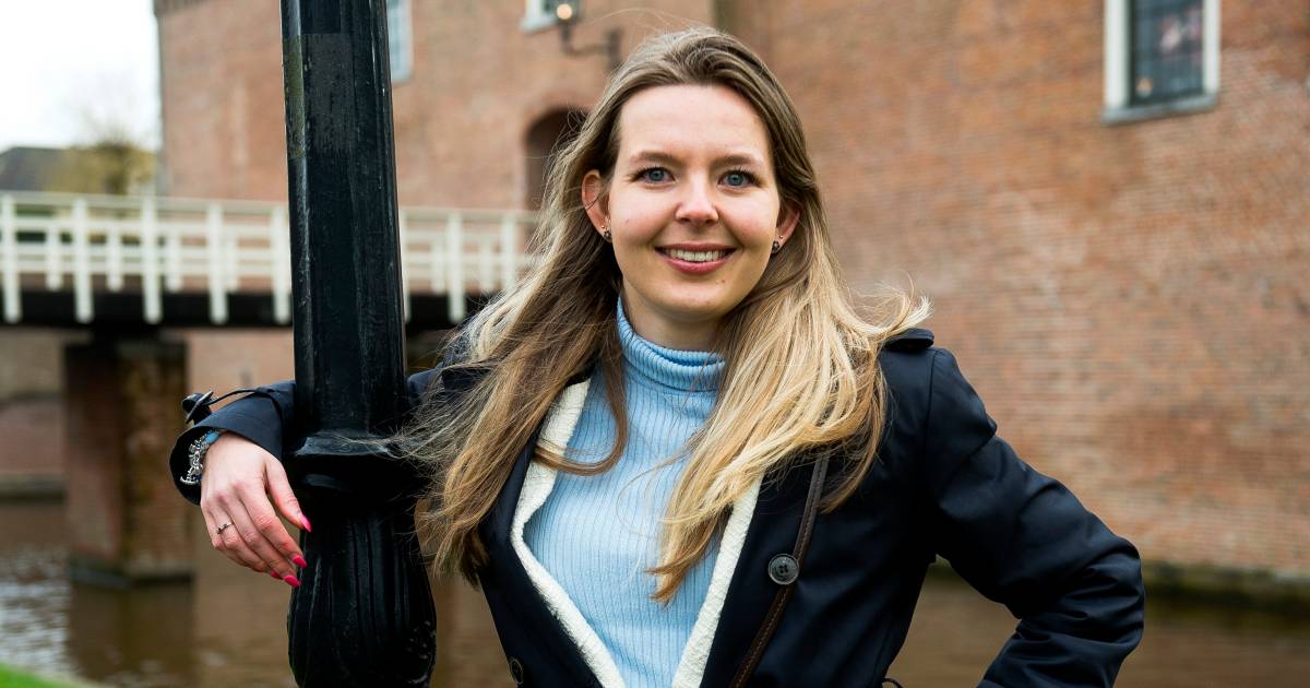 Emma (25) runt succesvol bedrijf én studeert om nóg een droom waar te ...