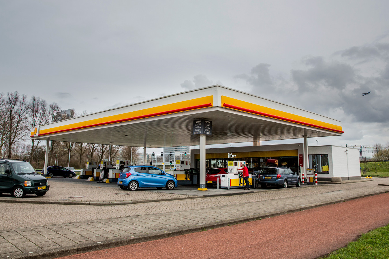 Benzineprijs stijgt naar 1,81: dreigt een nieuwe olie-supercyclus ...