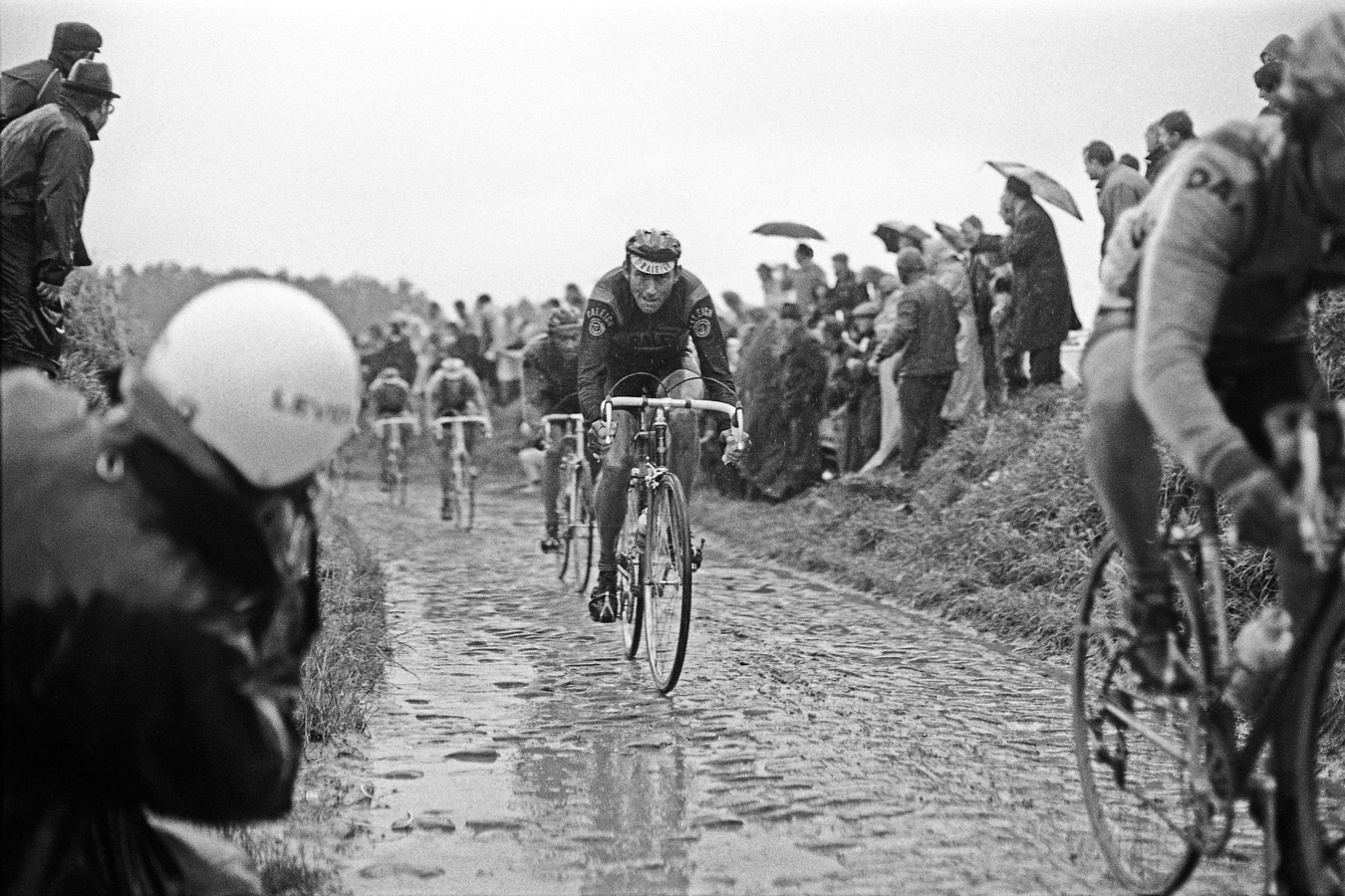Zo beleefde Leo van Vliet de Tour van Joop Zoetemelk: ‘Niemand had een ...